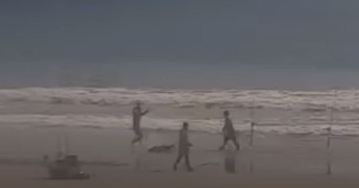 Video Florida Fisherman Pulls Pistol On Surfer Over Some Tasty Waves